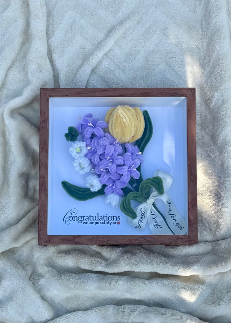 🌸 CUSTOMISABLE FUZZY WIRE FLOWER BOX, Hobbies & Toys, Stationery ...