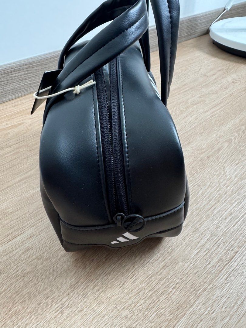 Adidas Heart Round Bag - Black, Women's Fashion, Bags & Wallets, Cross ...