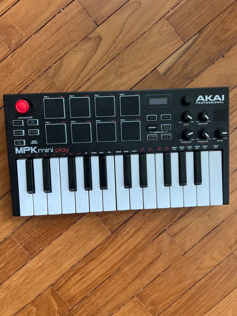 AKAI MPK Mini Play MIDI Keyboard, Hobbies & Toys, Musical Instruments ...