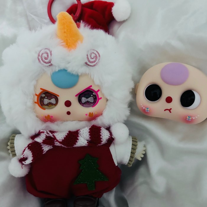 Baby three v2 Christmas snowman, Hobbies & Toys, Toys & Games on Carousell