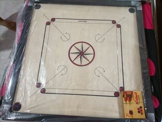 Carrom Board & Chips, Hobbies & Toys, Toys & Games on Carousell