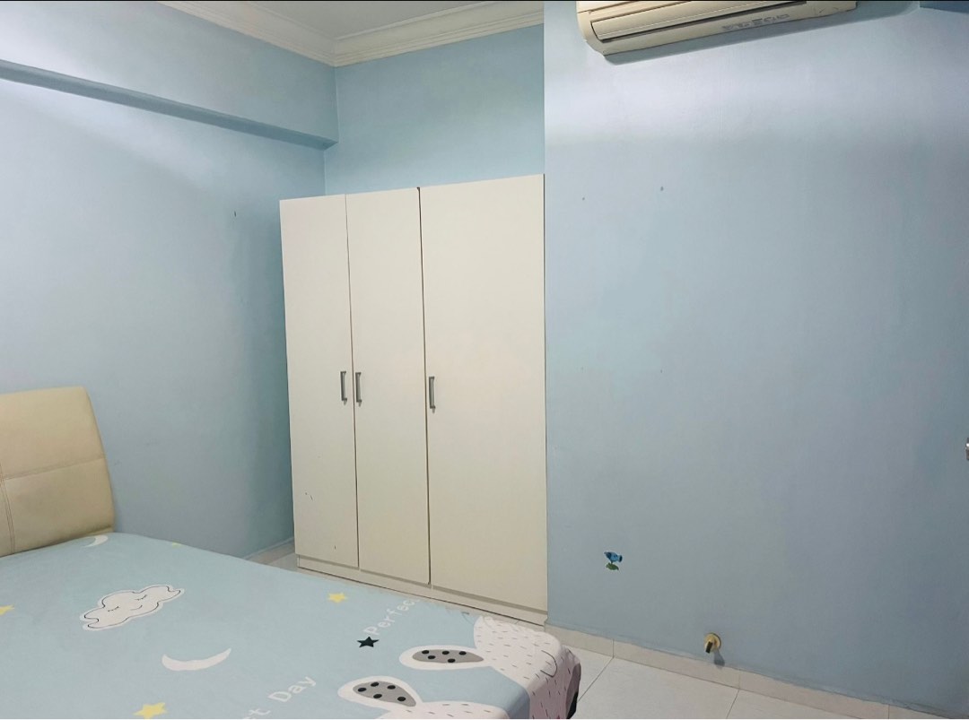 Common Bedroom for Single Lady, Property, Rentals, HDB on Carousell