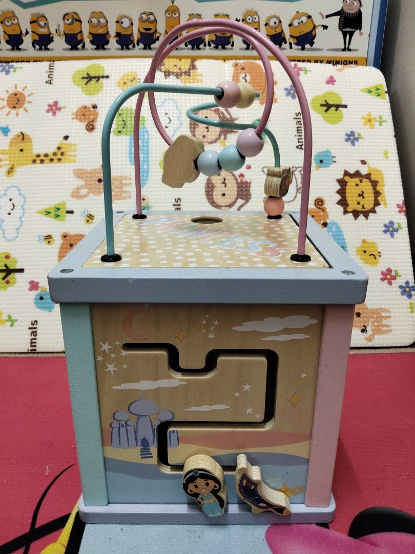 Disney Princess Activity Cube, Hobbies & Toys, Toys & Games on Carousell