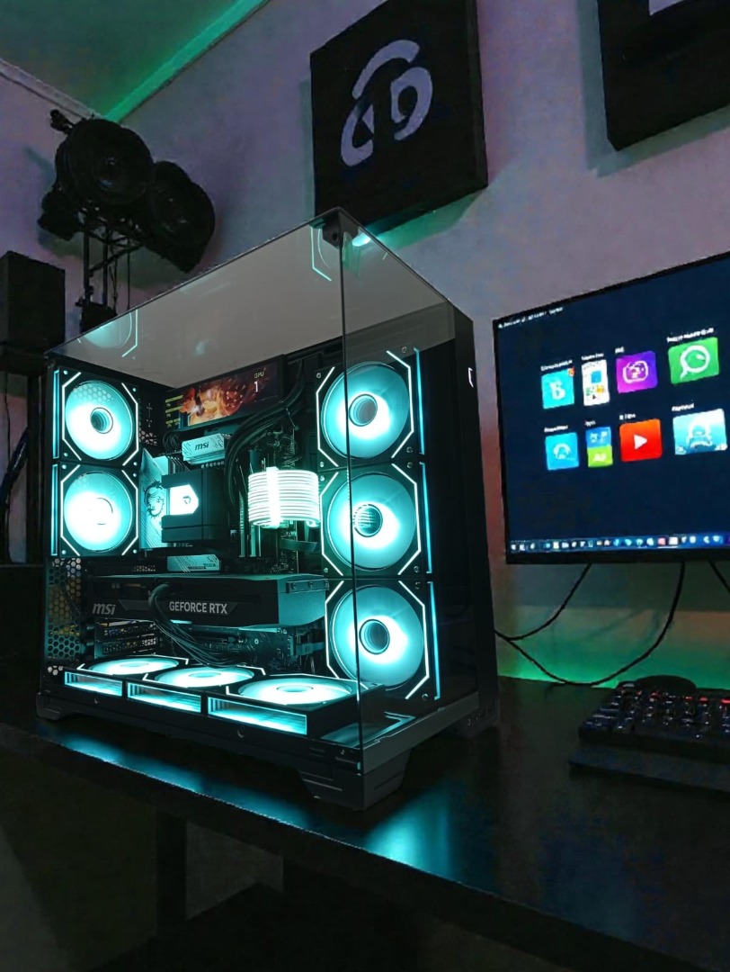 🦕 Flagship Gaming & Creator PC | Ryzen 7 7800X3D + RTX 5070 | DDR5 ...
