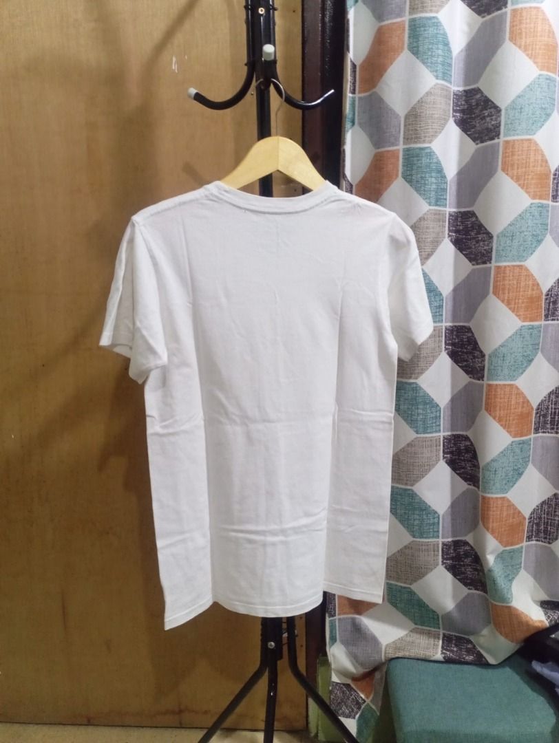 HardRock-Kaos Katun Official HardRock Barcelona Unisex Warna Putih ...