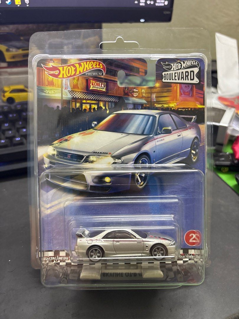 Hot Wheels Boulevard Nissan Skyline GT-R R34, Hobbies & Toys, Toys ...