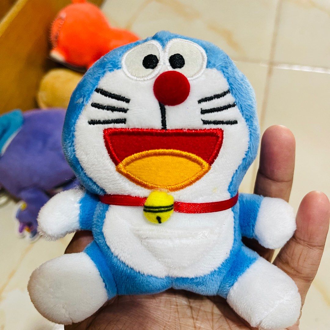 KEYCHAIN DORAEMON / WINNIE THE POOH TIGER / RIBENA BERRY / ANIME / BTS ...