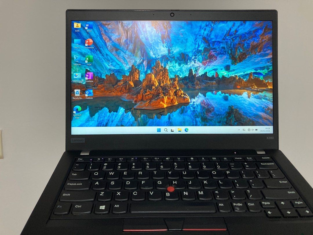 Lenovo ThinkPad X390 Laptop, Win 11, Portable, Lightweight, Computers ...