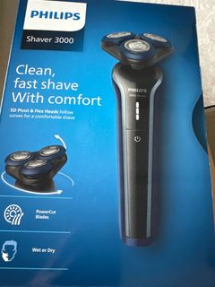 Philips Norelco Shaver 3900, Beauty & Personal Care, Men's Grooming ...