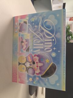 pop mart 盲盒 skull panda人生如戲, 興趣及遊戲, 玩具 & 遊戲類 - Carousell