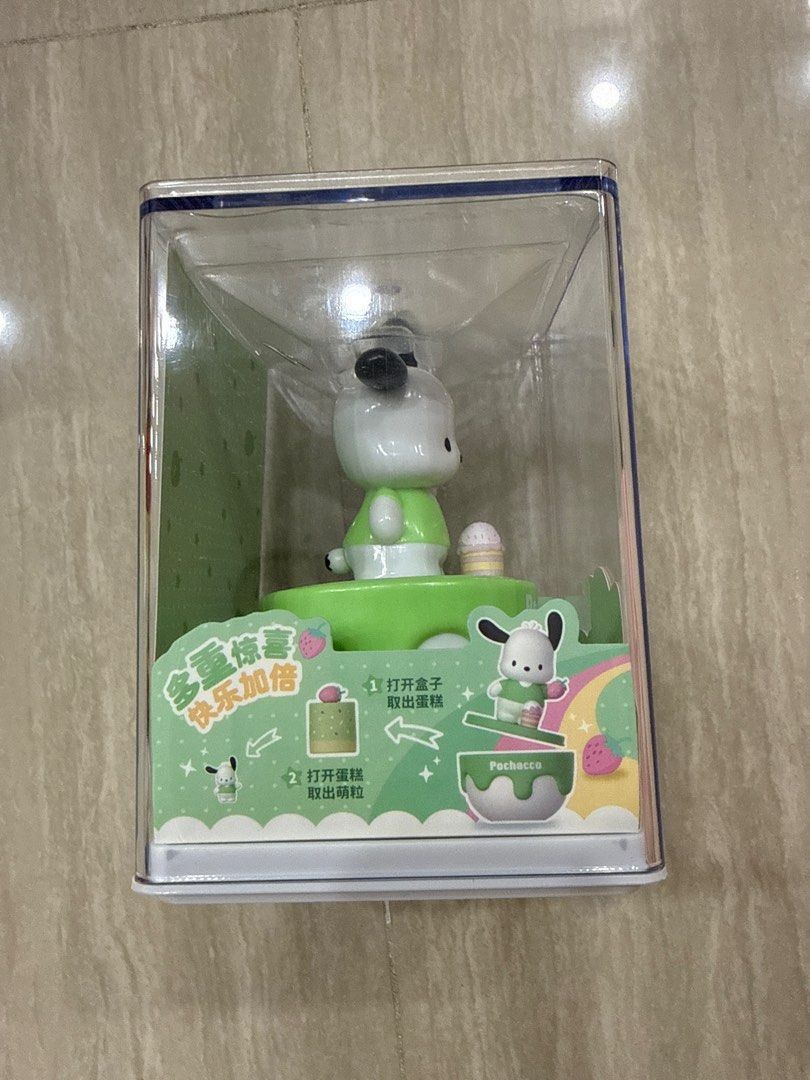 Sanrio Pochacco Strawberry Cake Surprise Box, Hobbies & Toys, Toys ...