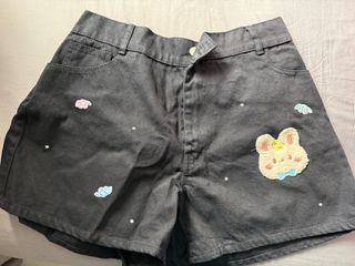 1807 Studios shorts, Women's Fashion, Bottoms, Shorts on Carousell