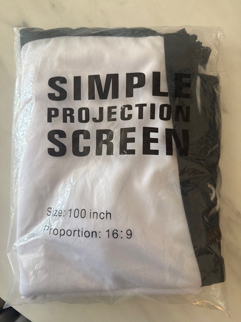 Simple Projection Screen 100 inch, 家庭電器, 電視 & 其他娛樂, 投影機 - Carousell