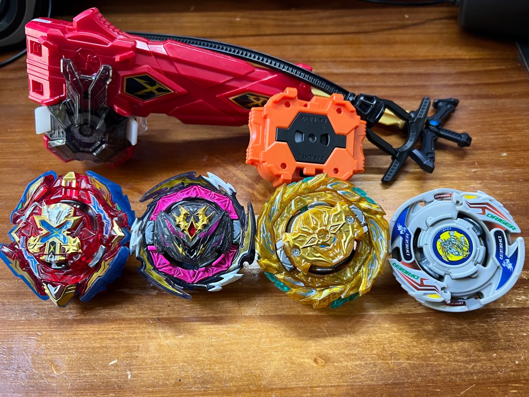 Takara Tomy 爆旋陀螺 擊爆戰魂 BU B-200 劍突BU聖劍 連發射器, 興趣及遊戲, 玩具 & 遊戲類 - Carousell