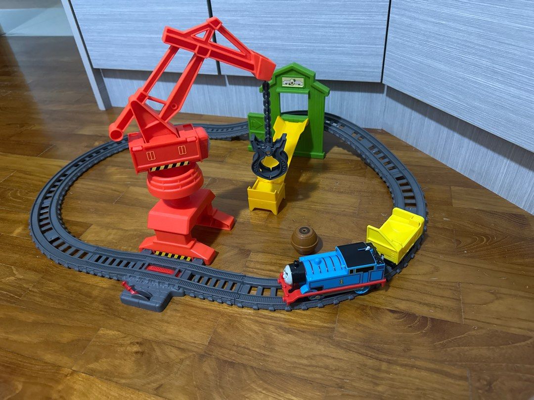 Thomas & Friends Cassia Crane and Cargo, Hobbies & Toys, Toys & Games ...