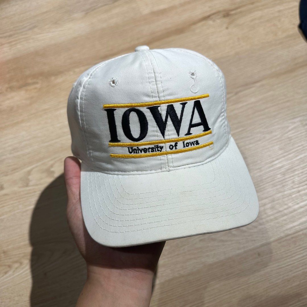 Vintage 90’s University of Iowa Split Bar The Game Snapback Hat, Men's ...