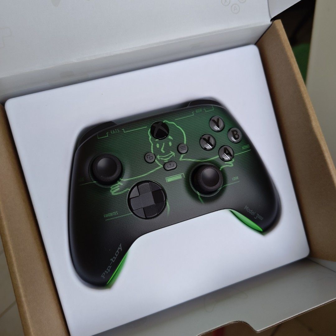 Xbox Wireless Controller Limited Edition Fallout Pip-Boy Controller ...