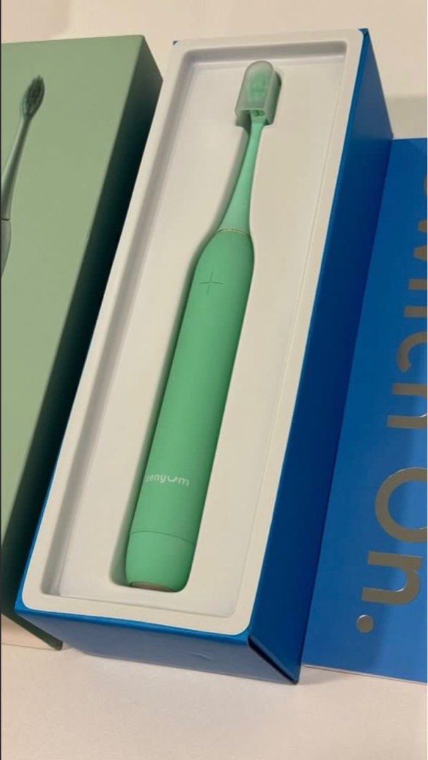 Zenyum Sonic Electric Toothbrush - Mint, Beauty & Personal Care, Oral ...