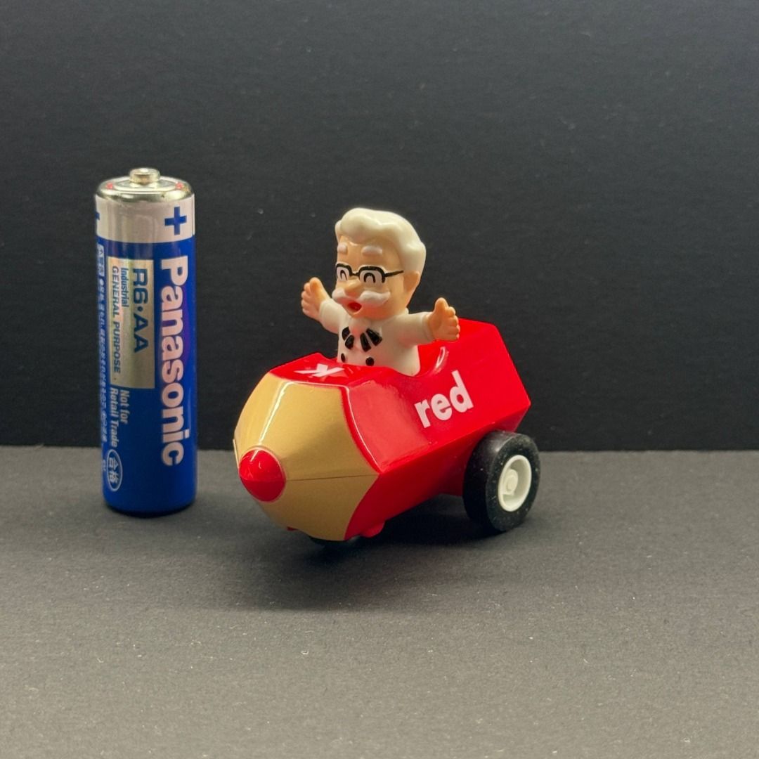 KFC Kentucky Colonel Sanders Pull-Back Car Meal Toy Car Figure Toy ...