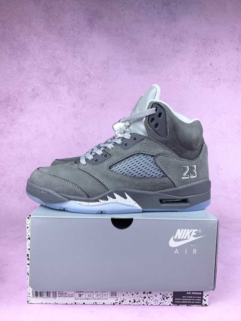 aj5中幫籃球鞋，Wolf Grey 2026 狼灰 DD0587-002, 男裝, 鞋, 波鞋 - Carousell
