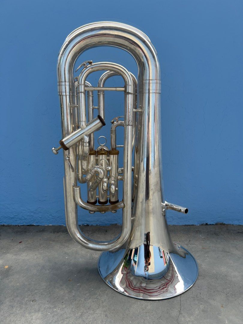 Amadeus compensating Tuba, Hobbies & Toys, Musical Instruments on Carousell