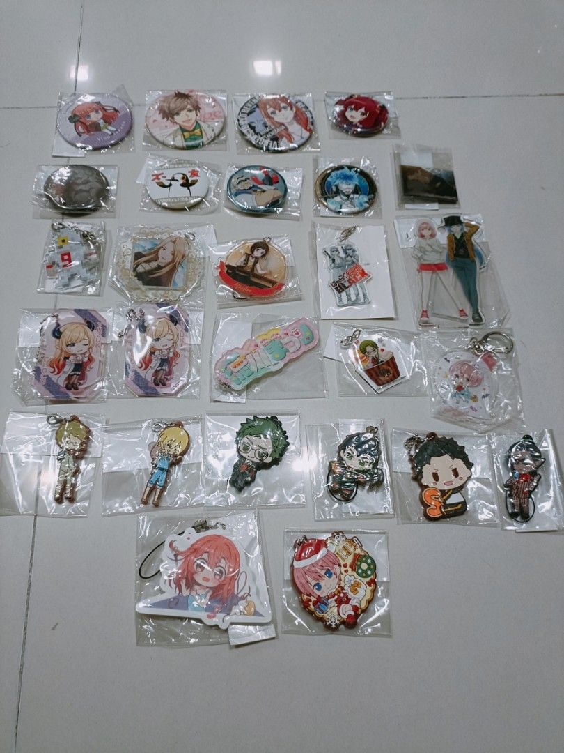 Anime Character Badges, Keychains, and Acrylic Stands, Hobbies & Toys ...