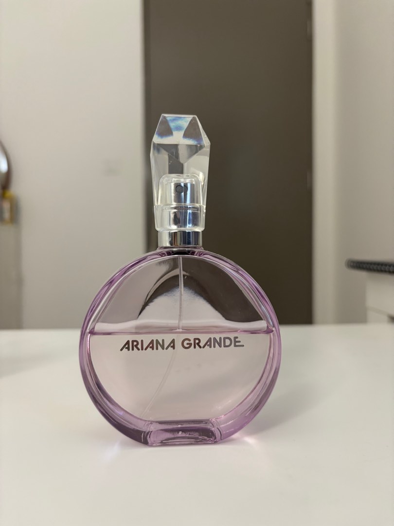 Ariana Grande REM Perfume Set, Beauty & Personal Care, Fragrance ...