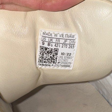 Bad Bunny x Adidas Campus, Men's Fashion, Footwear, Sneakers on Carousell