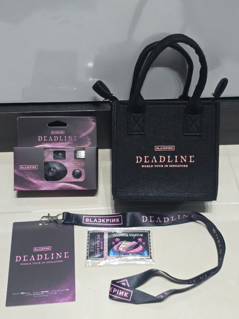 BLACKPINK DEADLINE World Tour Merchandise Bundle, Hobbies & Toys ...