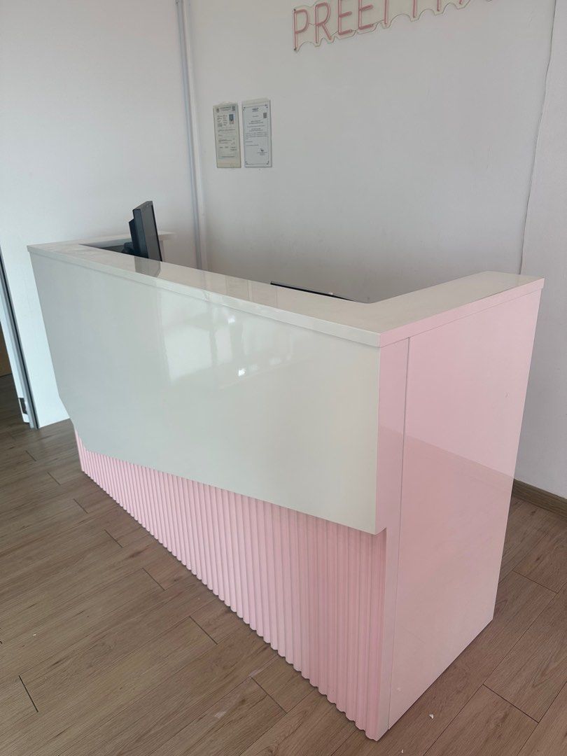 Cashier counter table with led light & 2 lock drawer 140cm, Furniture ...