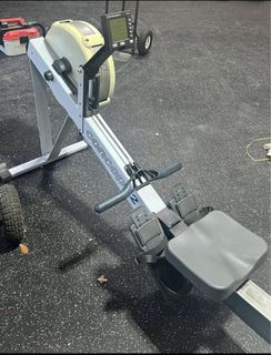 Concept 2 RowErg Indoor Rowing Machine, Sports Equipment, Exercise ...