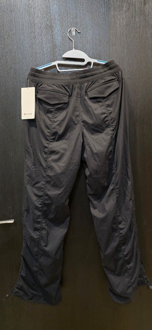 Dance Studio Relaxed-Fit Mid-Rise Pant, Women's Fashion, Bottoms, Other ...