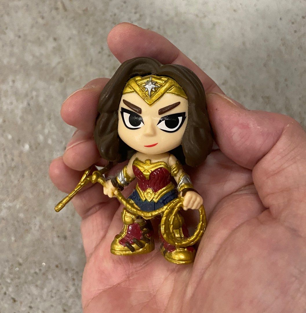 Funko Mystery Mini Blind Box Series WW84 Wonder Woman Figure, Hobbies ...