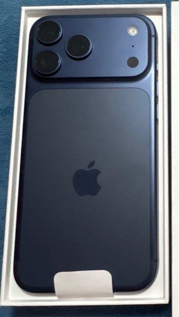 iPhone 17 Pro Max 256GB Deep Blue, Mobile Phones & Gadgets, Mobile ...
