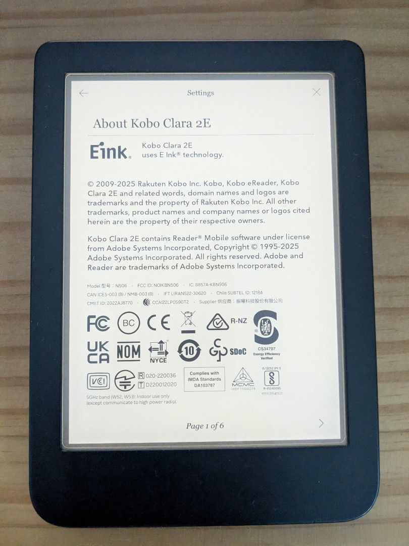 Kobo Clara 2E eReader Black and White, Mobile Phones & Gadgets, E ...