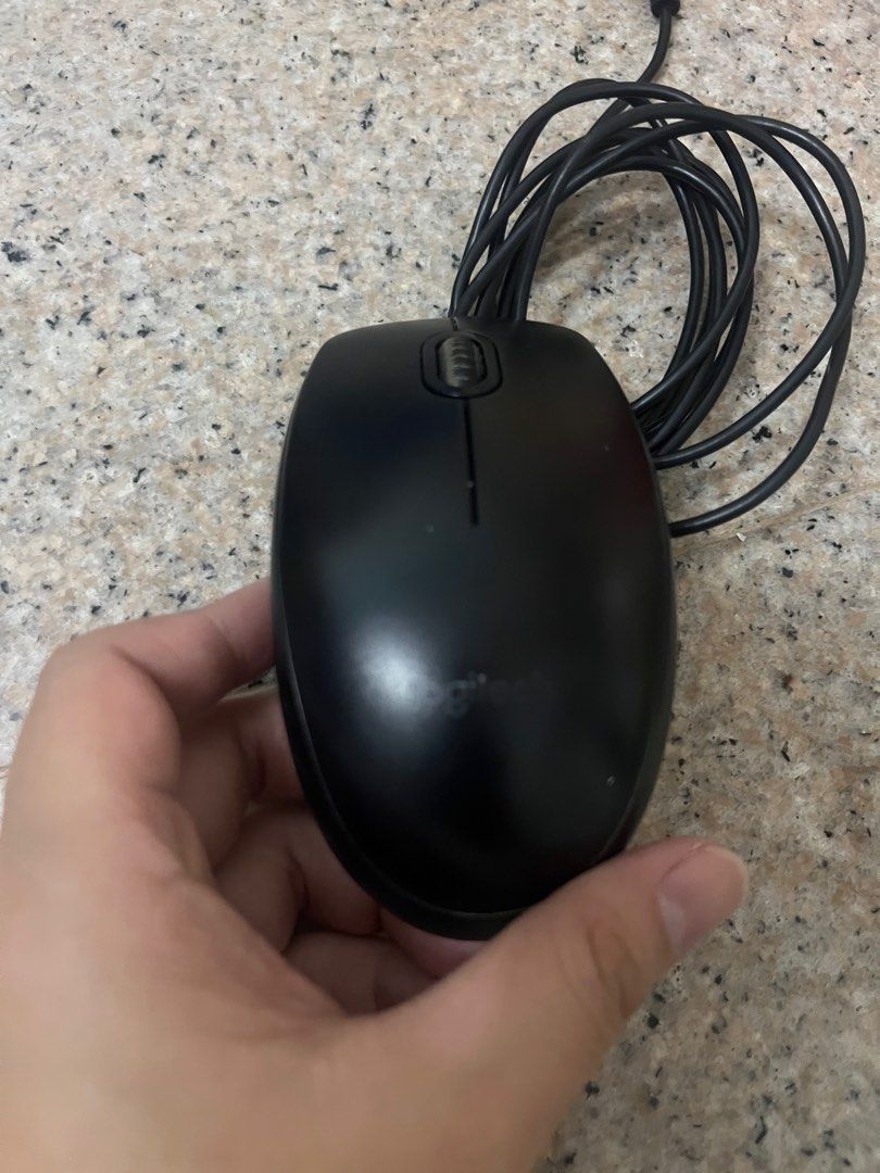 Logitech M100r Wired Mouse, Computers & Tech, Parts & Accessories ...