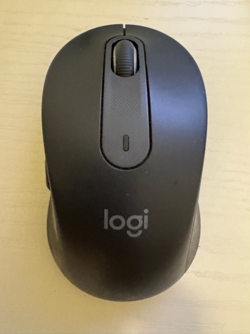 Logitech Wireless Mouse M650, Computers & Tech, Parts & Accessories ...