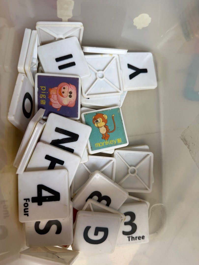 [Clearance Sale] Magnetic Tiles Building Blocks Set with Accessories ...