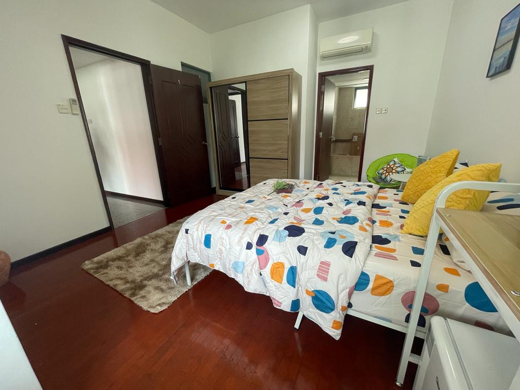 Master Bedroom, Property, Rentals, Room Rentals on Carousell