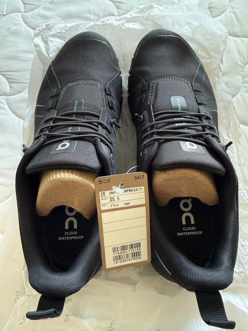 On Cloud Cloud 6 Waterproof Running Shoes - Black, Men's Fashion ...