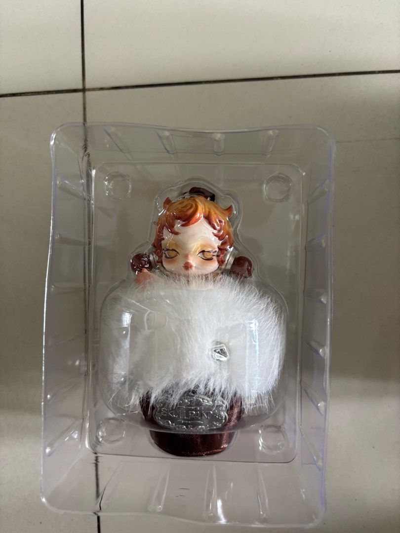 POPMART Bubble Mart SKULLPANDA Dining Table Series Fragrance Pendant ...