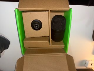 Razer Seiren V3 Mini USB Microphone, Audio, Microphones on Carousell