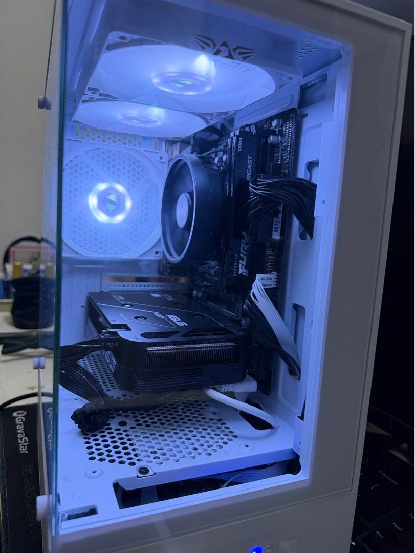 RTX 4060 8gb Ryzen 5 5500 24gb ram + 1,500gb ssd, Computers & Tech ...