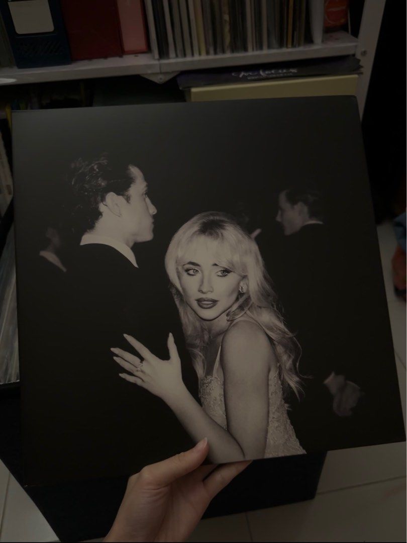 Sabrina Carpenter - Man’s best friend D2C Alt Cover, Hobbies & Toys ...