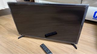 Samsung 40” Smart TV, 家庭電器, 電視 & 其他娛樂, 電視 - Carousell