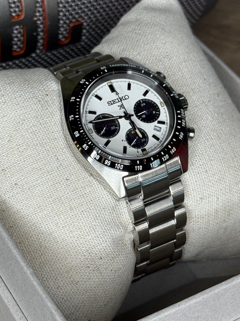 Seiko Prospex Speedtimer Reverse Panda, Luxury, Watches on Carousell