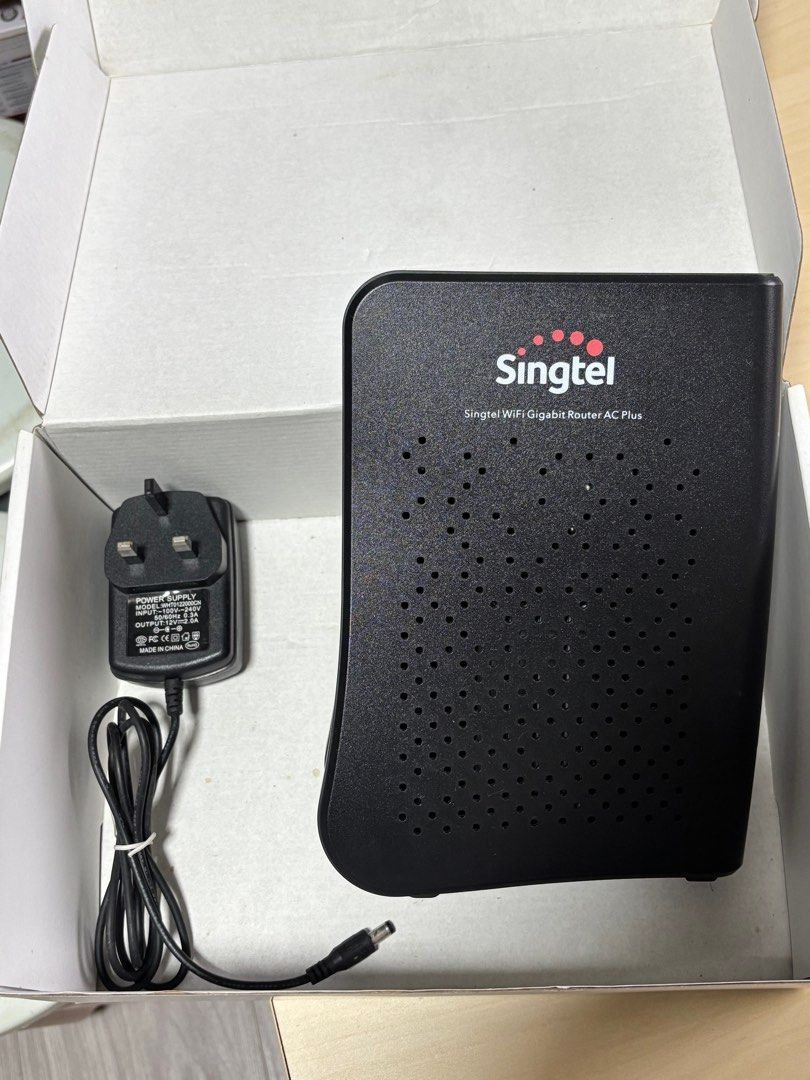 Singtel WiFi Gigabit Router AC Plus, Computers & Tech, Parts ...