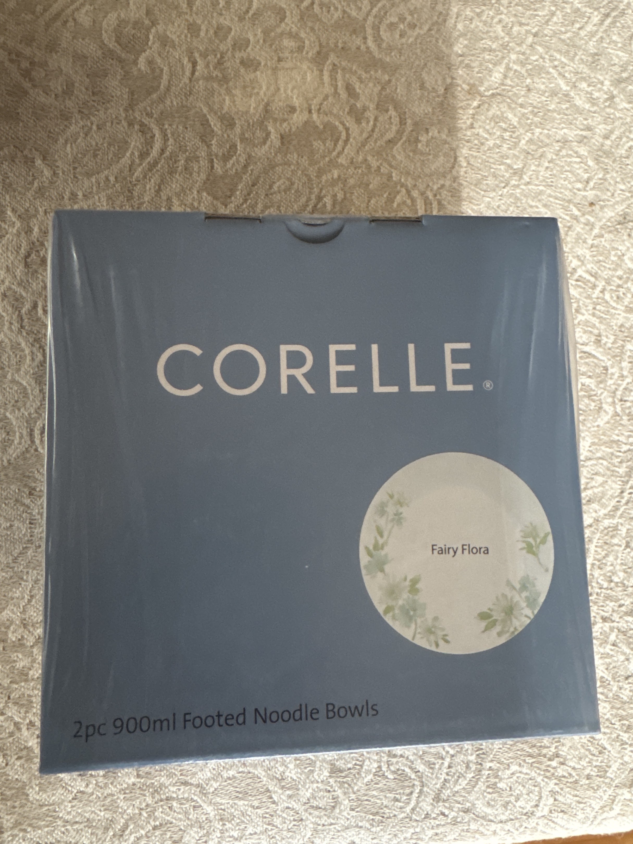 Corelle Fairy Flora 900ml 麵碗, 傢俬＆家居, 廚具和餐具, 餐具和餐具 - Carousell