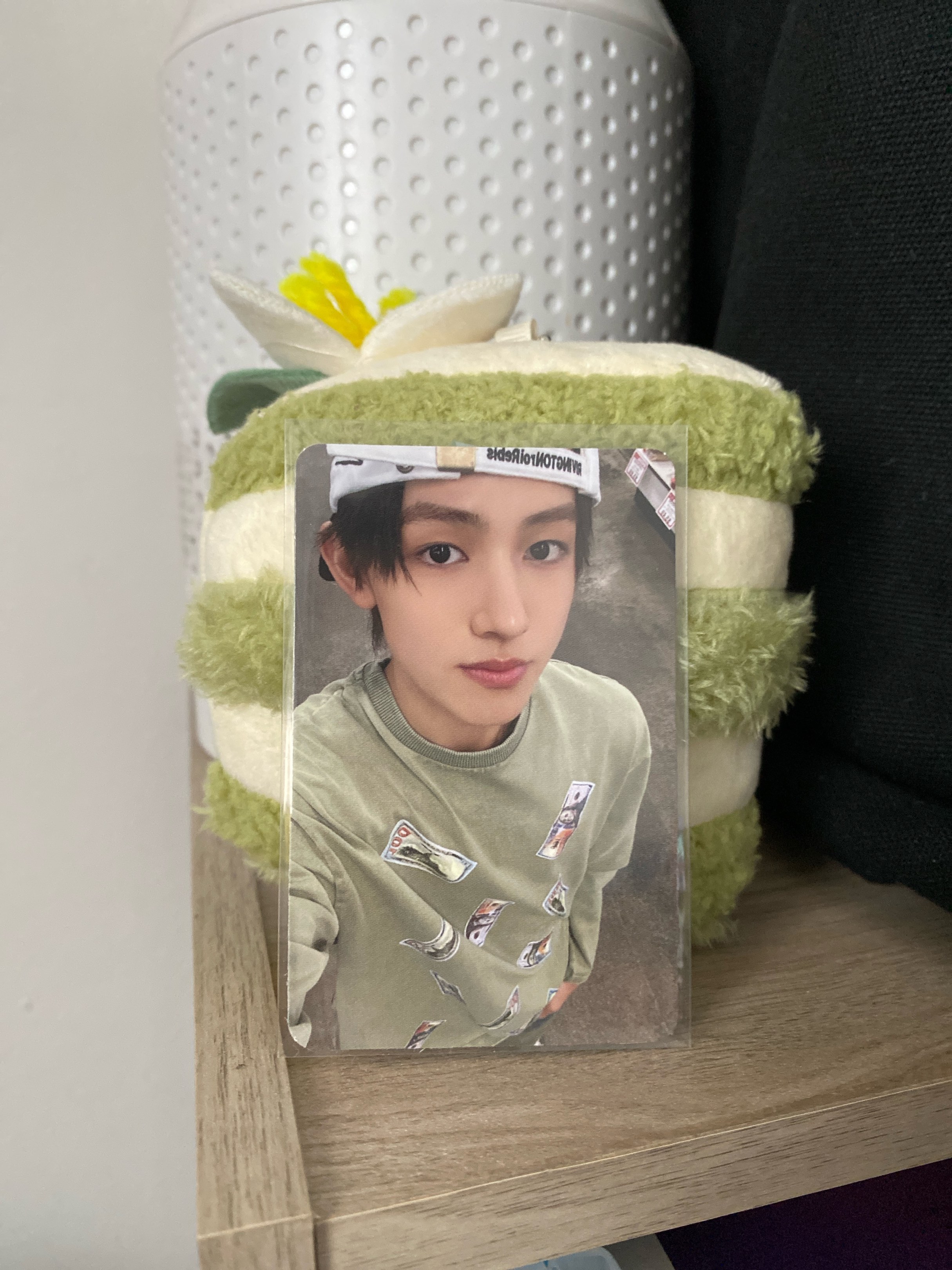 cortis seonghyeon yetimall pc, Hobbies & Toys, Memorabilia ...