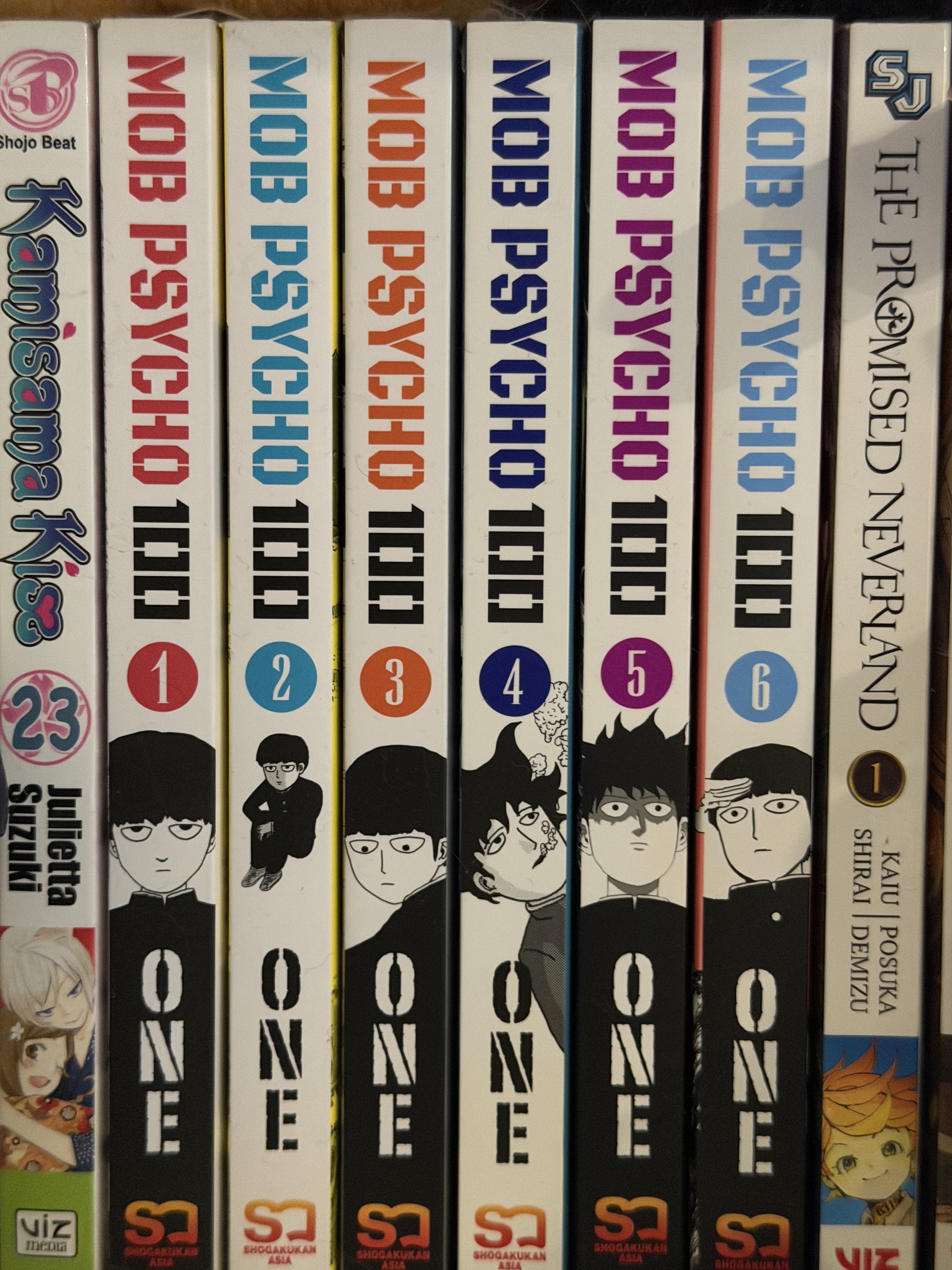 Mob psycho manga, Hobbies & Toys, Books & Magazines, Comics & Manga on ...